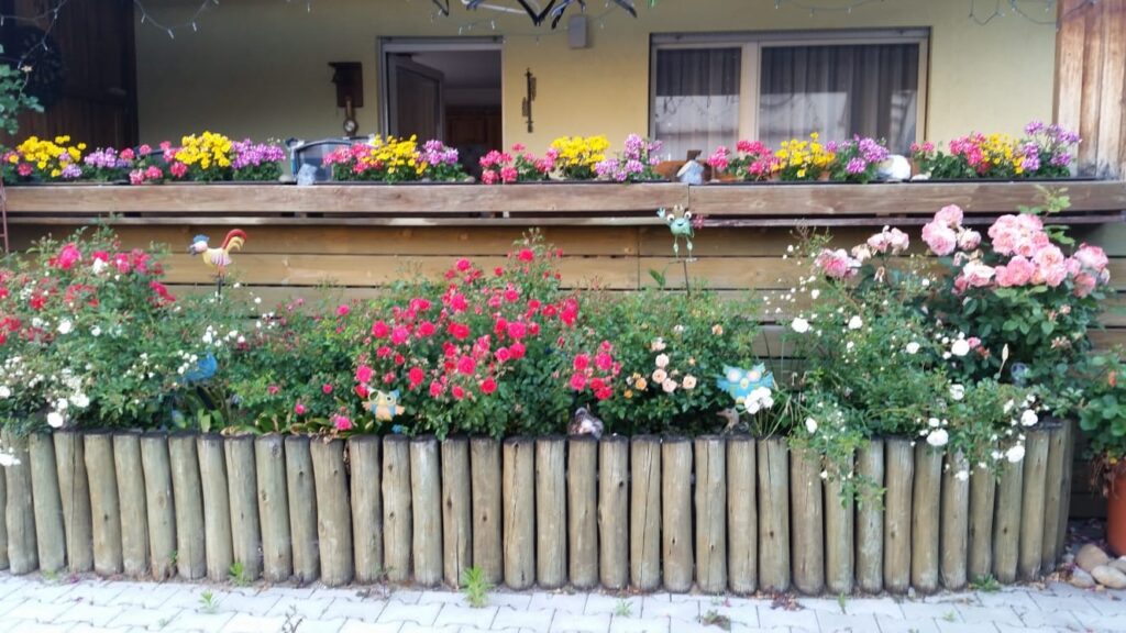 Our Products : Commondale Poles